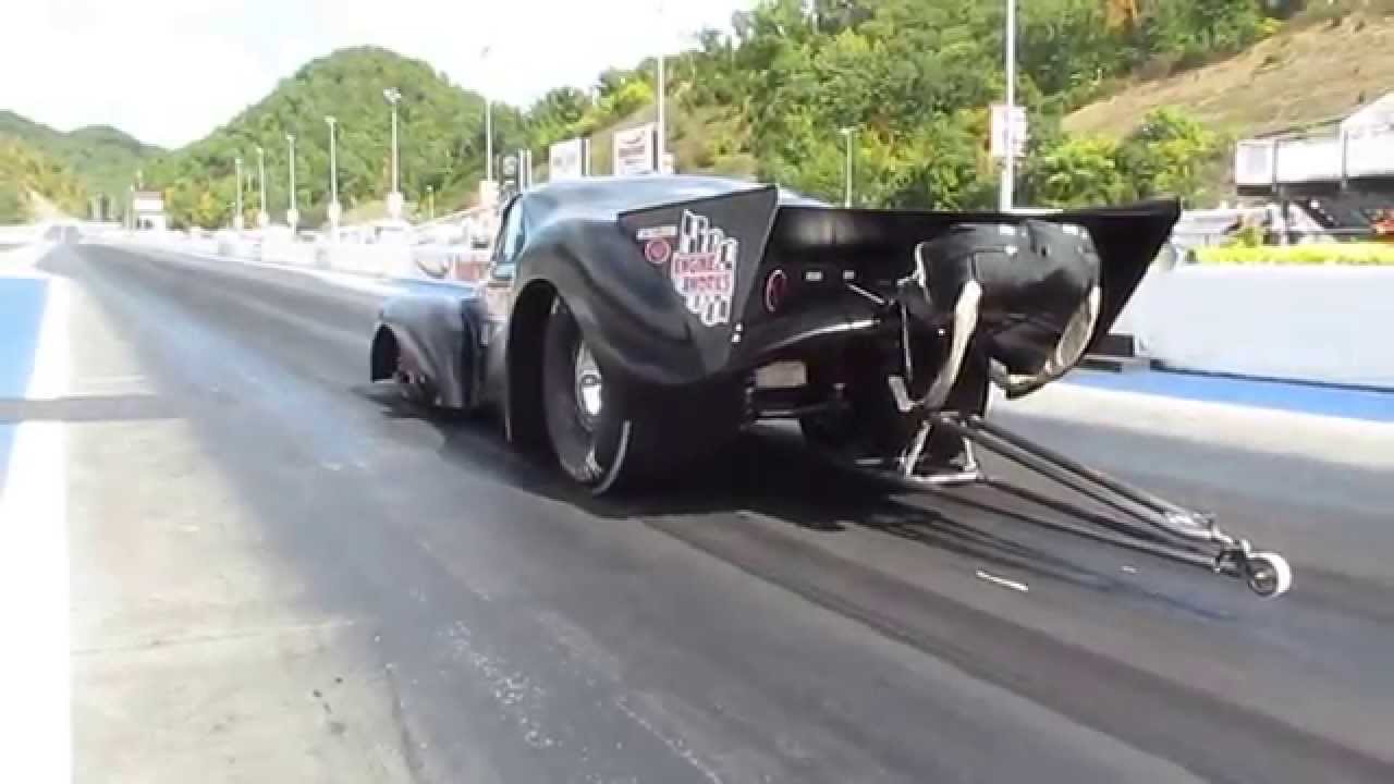 Mike Williams in his 1941 Willys Pro Mod at Super Chevy 2014 - YouTube