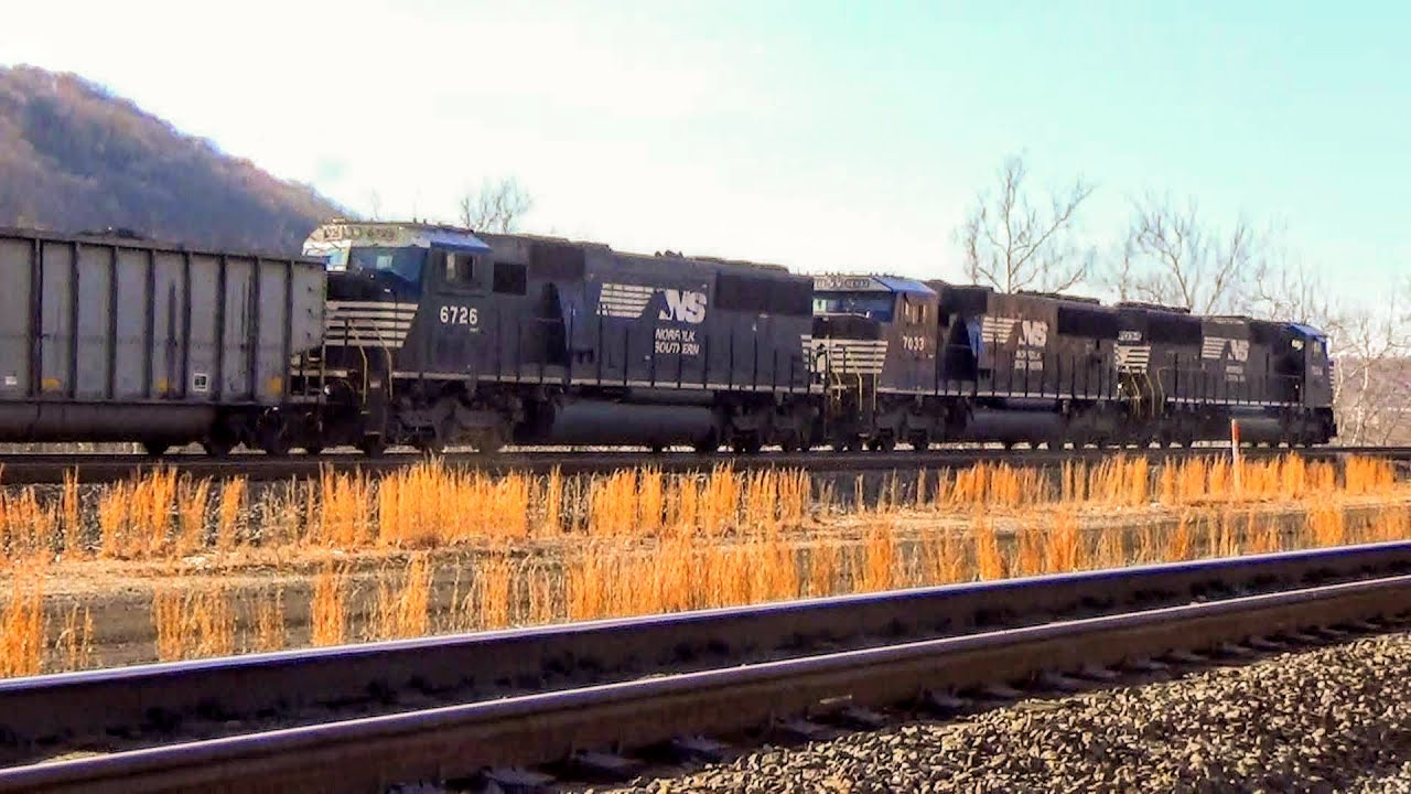 Notch 8 SD60 Trio Pulls a Westbound Coal Drag through Edgeworth, PA - 4/1/2019 - YouTube
