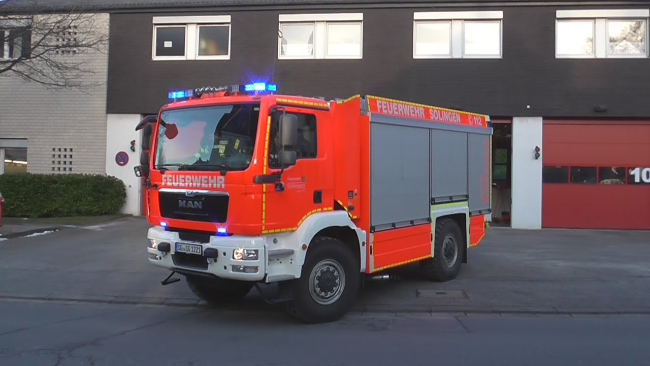 ["Neues" TLF4000] Feuerwehr und Polizei Solingen zu PKW-Brand - YouTube