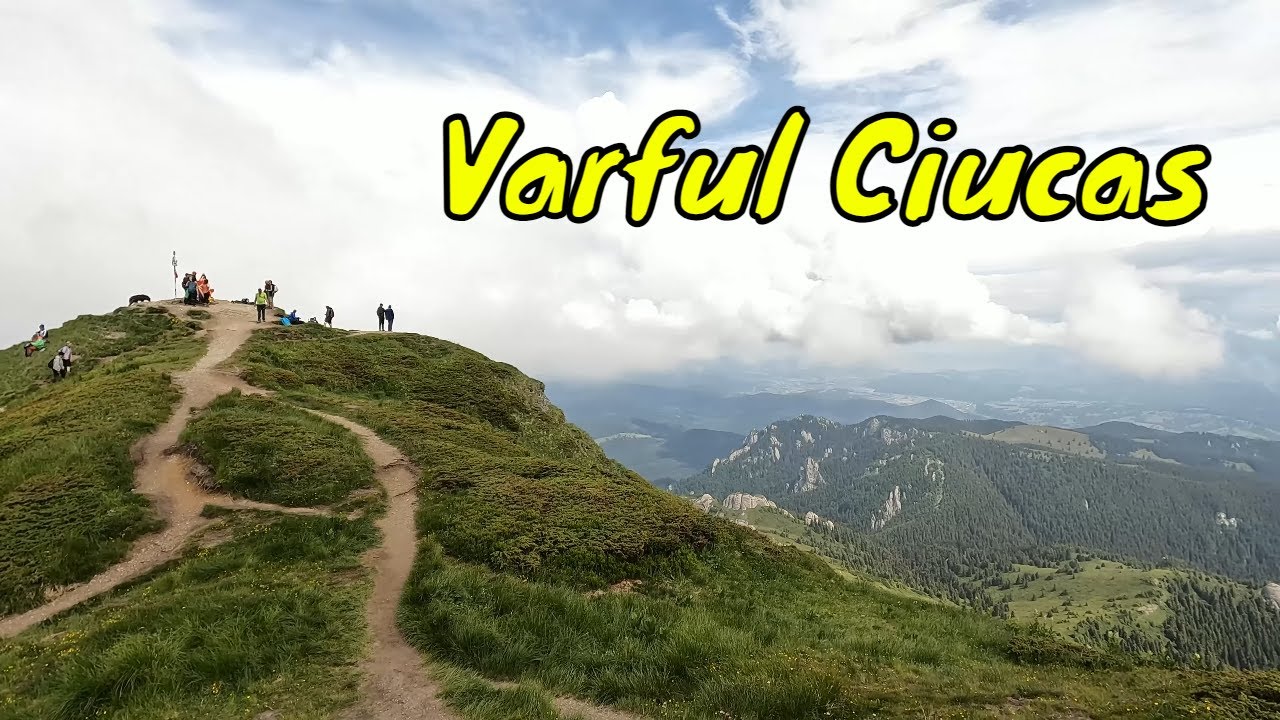 Drumetie pe Varful Ciucas de la Muntele Rosu - YouTube