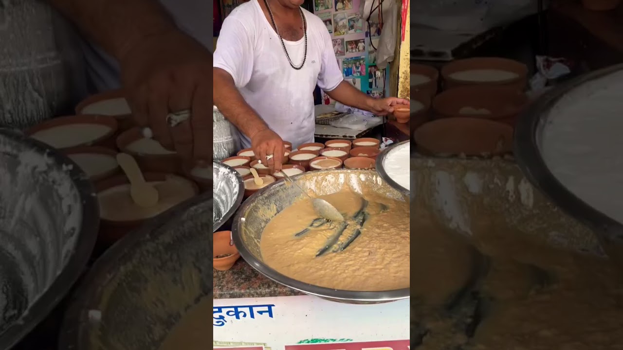 Pahalwan lassi varanasi |Best lassi | indian street food #shorts # ...