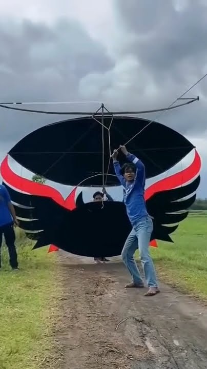 layangan besar - YouTube