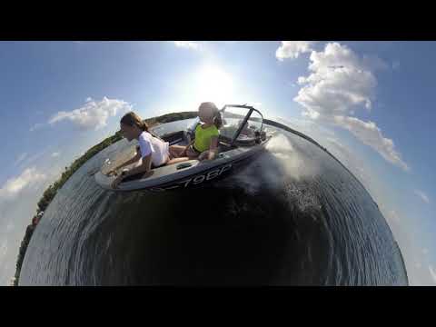 Tiny Planet  Елизавета Арефанова и я Катаемся на катере