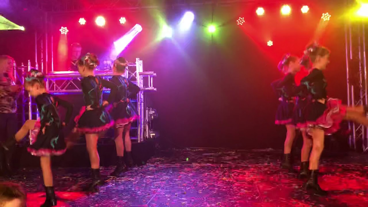 Showdans dansgarde 2020 - YouTube