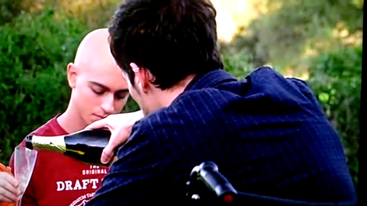 Braccialetti rossi 2⭕⭕⭕👍👍👍Leo, Tony, Rocco e Ruggero🏥🏥🏥💖💜💛💙🍷🍷🍾🍾🍷🍷🍷🍹 ...