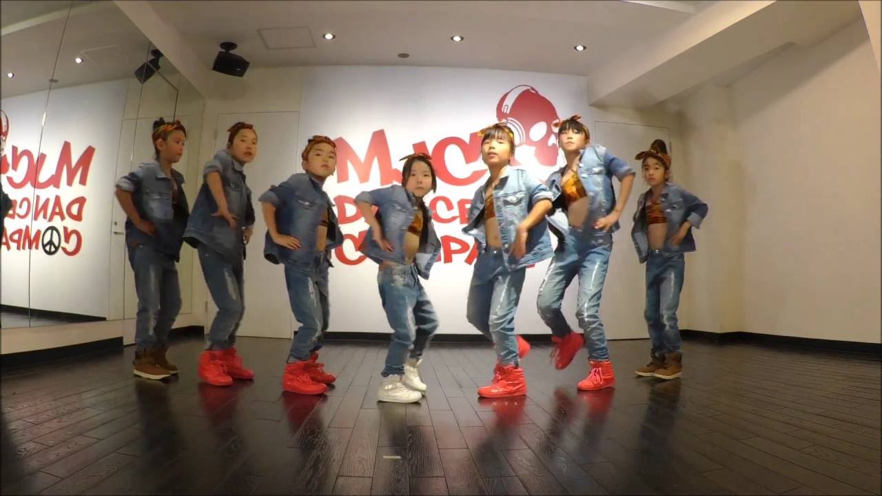 MJC dance company "BOMB" - YouTube