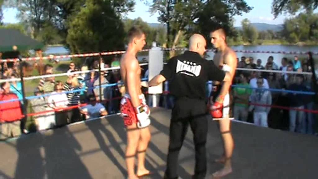 Oliver Bartosiewicz vs Jan Babiak - YouTube