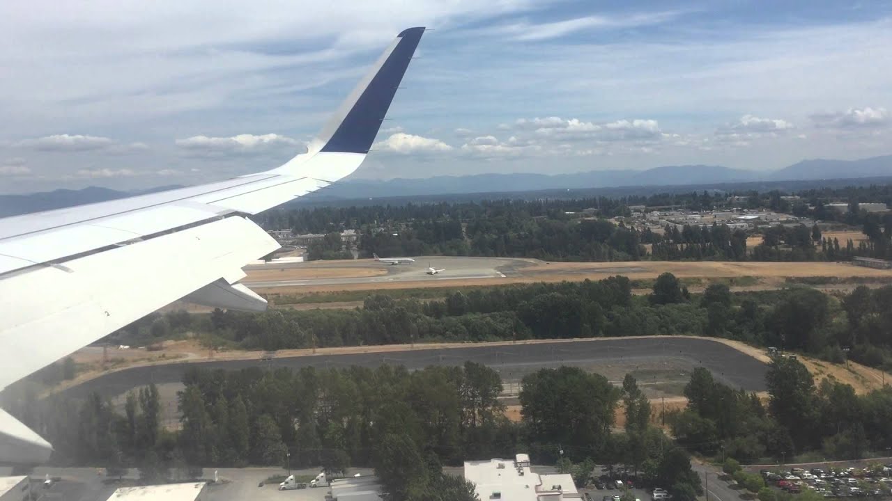 JetBlue Airbus a320 landing in Seattle - YouTube