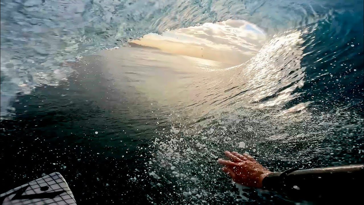 Jeffery's Bay SUPER SWELL ARRIVES Surf POV - YouTube