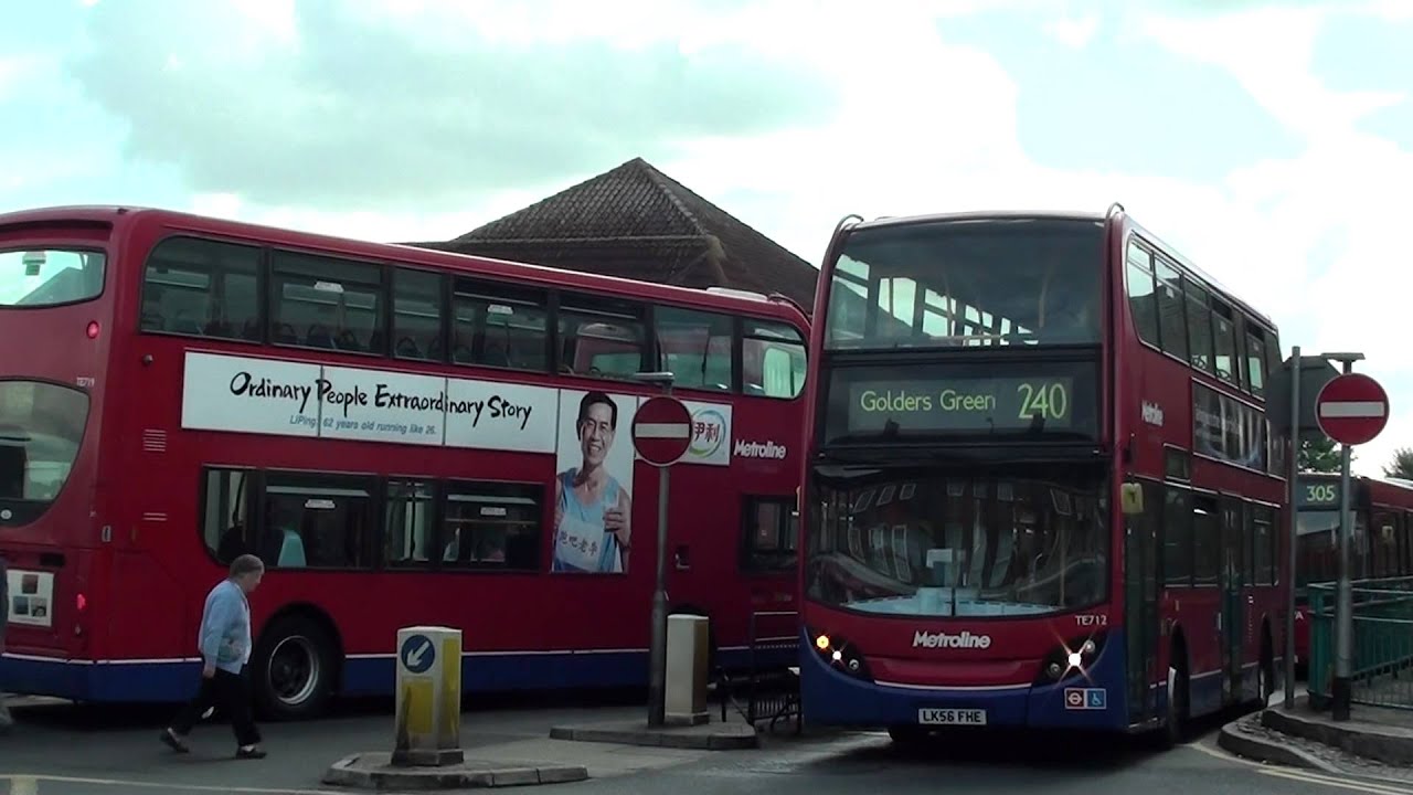 (HD) Several London buses at Edgware Bus Station - YouTube