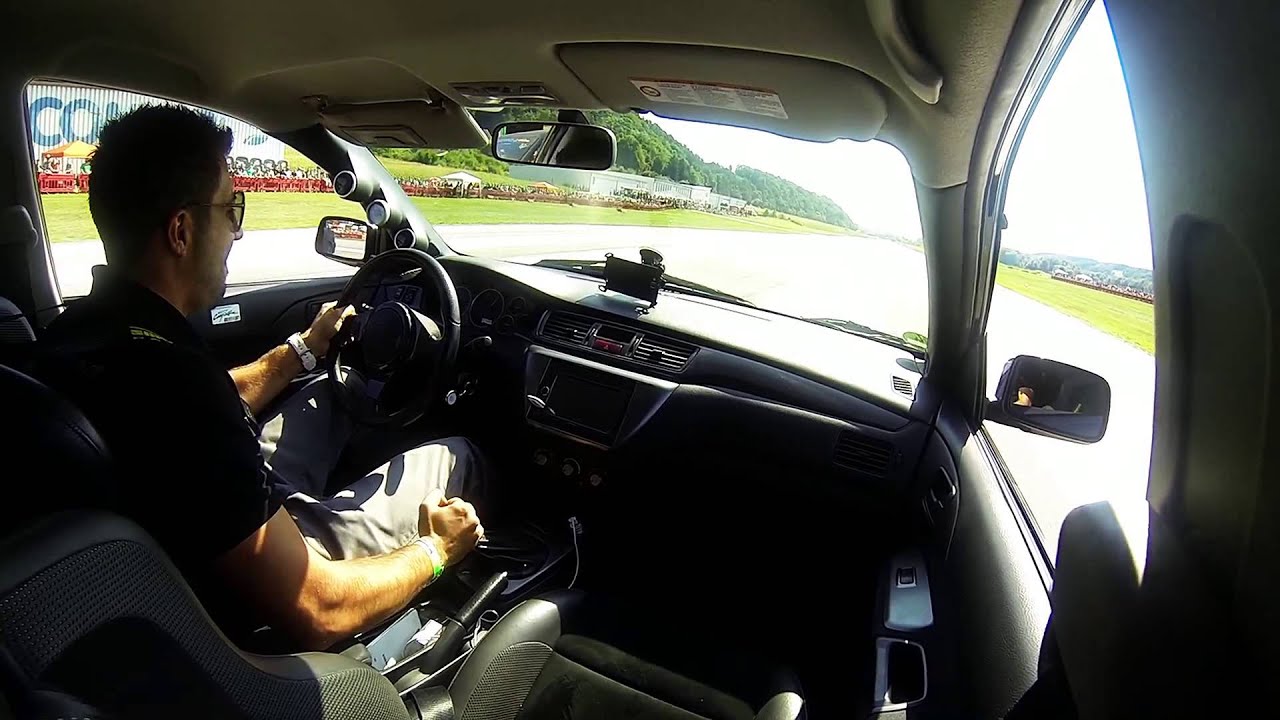 Mitsubishi Evo IX GT35R vs Subaru Impreza WRX STI Drag Setup / Race ...