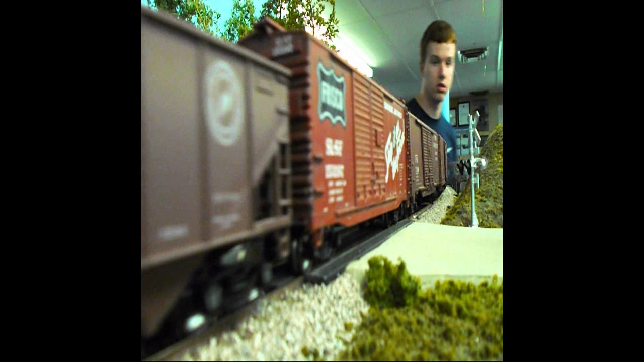 Western Michigan Model Railroad Club - YouTube