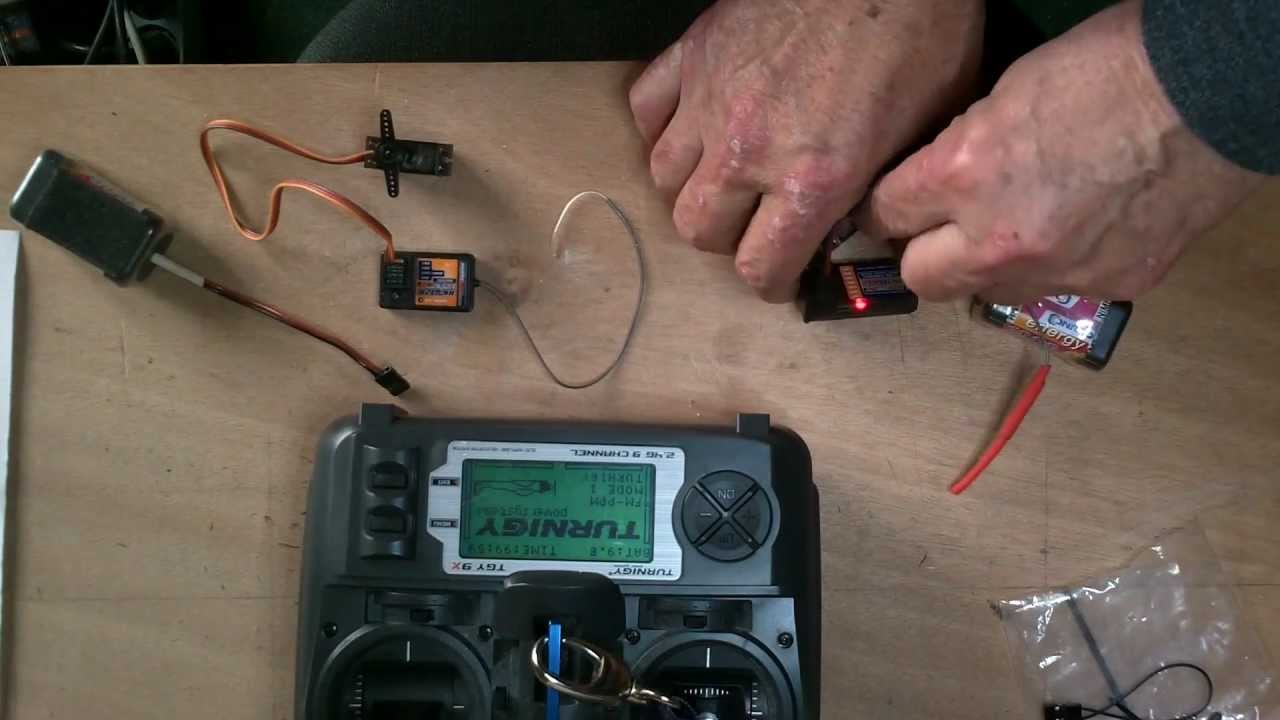 Turnigy Transmitter and HobbyKing receivers - YouTube