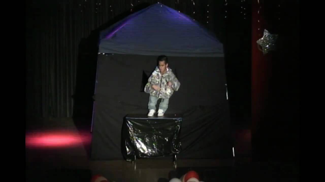 Funny Human Puppet - BEST TALENT SHOW EVER - YouTube