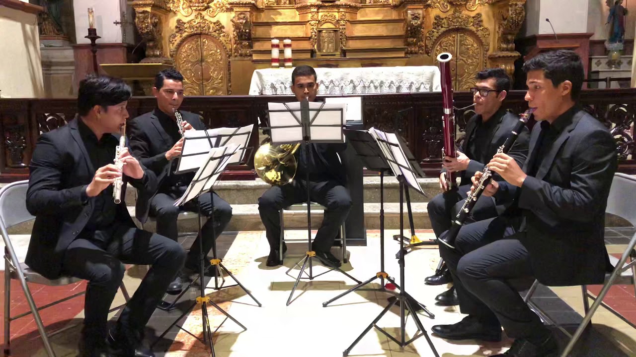 Medaglia "El Porche Negro " Tango - YouTube