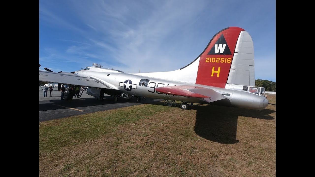 B-17 walk through. - YouTube