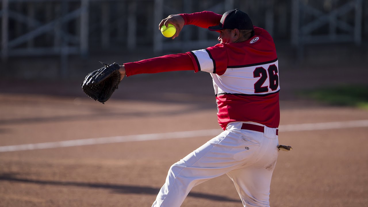 Photos: Men’s fastball in Saskatoon - YouTube