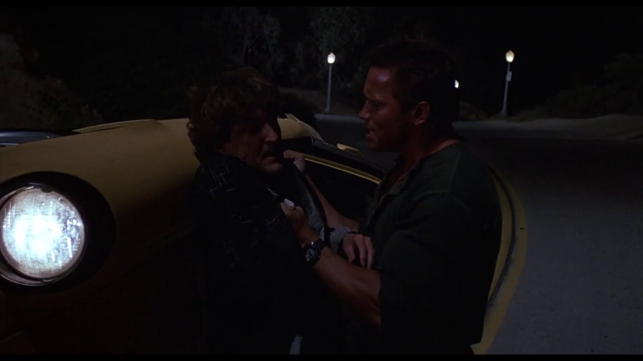 Commando (1985) - Sully Scene (VOSTFR) - YouTube