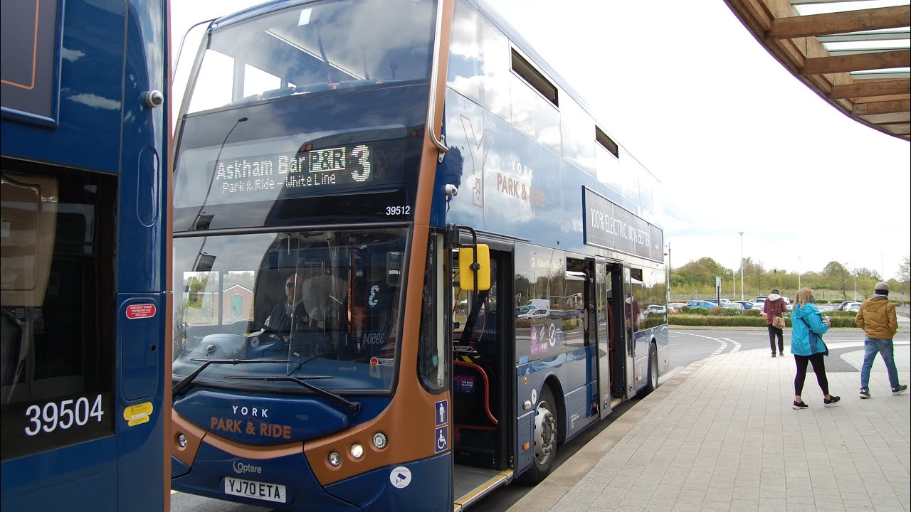 Fully Electric: First York 39512 (YJ70ETA) Optare Metrodecker EV ...
