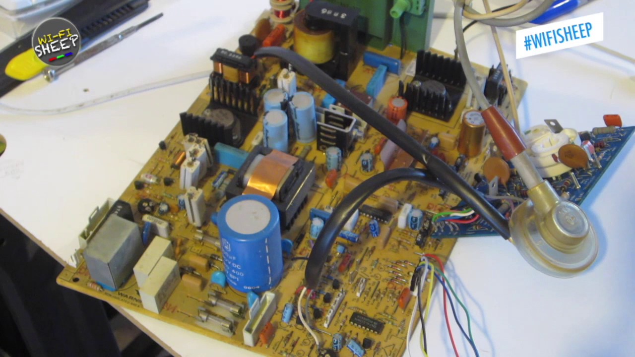 Microvitec CUB CRT Monitor Pt2 (A Wi-Fi Sheep Tech Video) - YouTube