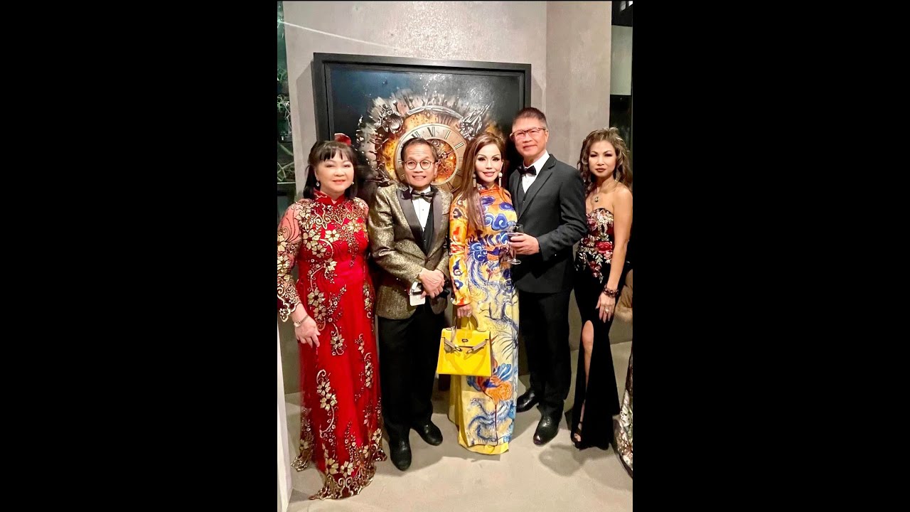 2023 WS WINN SLAVIN(1of4)FINE ART SCUPTURES & PAINTING by Violett - YouTube