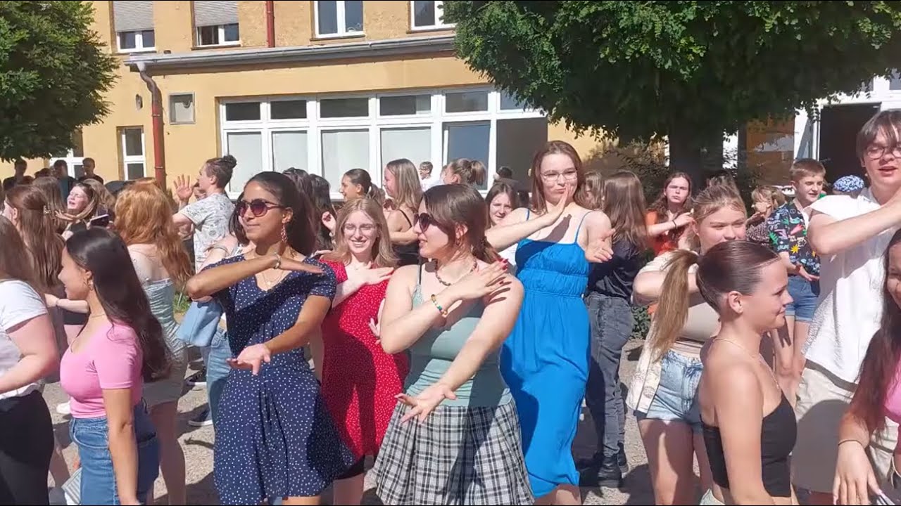 Abschlussfete 2023 LG - YouTube