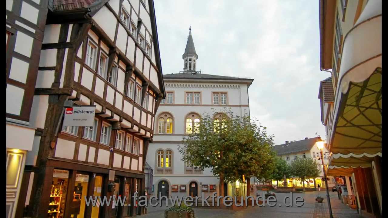 Lich HD: Eine Fachwerk Tour durch die historische Altstadt - YouTube