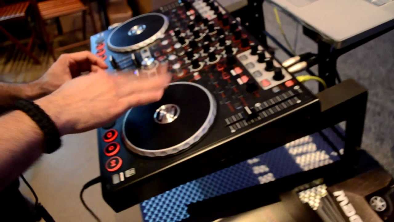 2012 Atlantic City DJ Expo - Mixware (Electrix/Reloop/UDG/Decksavers ...