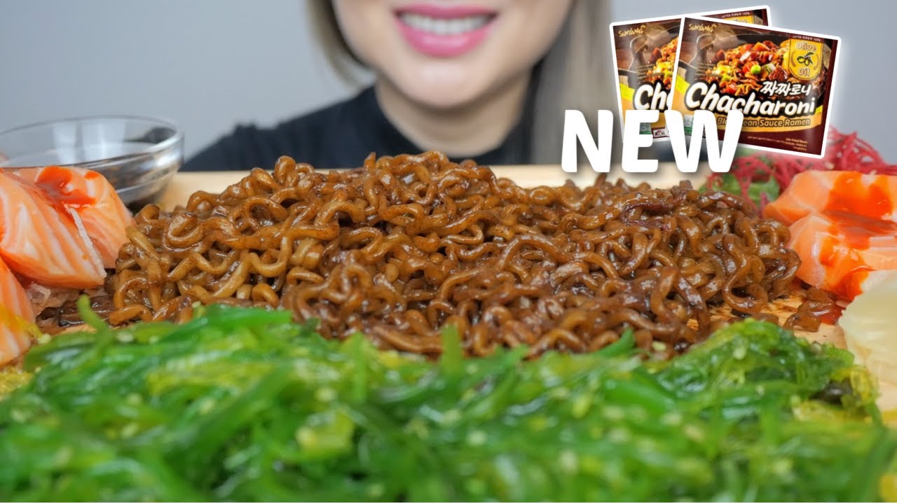 NEW Samyang Chacharoni Sweet Soy Bean Sauce With SPICY Salmon Sashimi ...