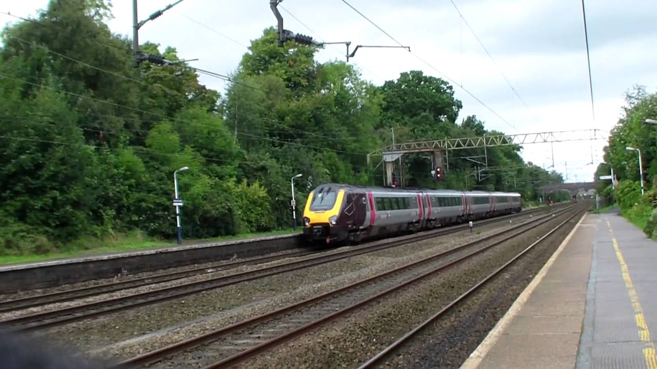 Heaton Chapel Station - Part 1 - YouTube