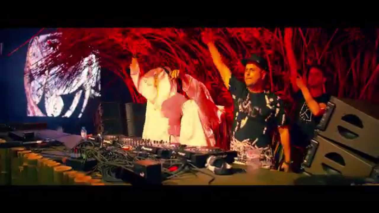 Davoodi - Gettin Endz (Official Video) - YouTube