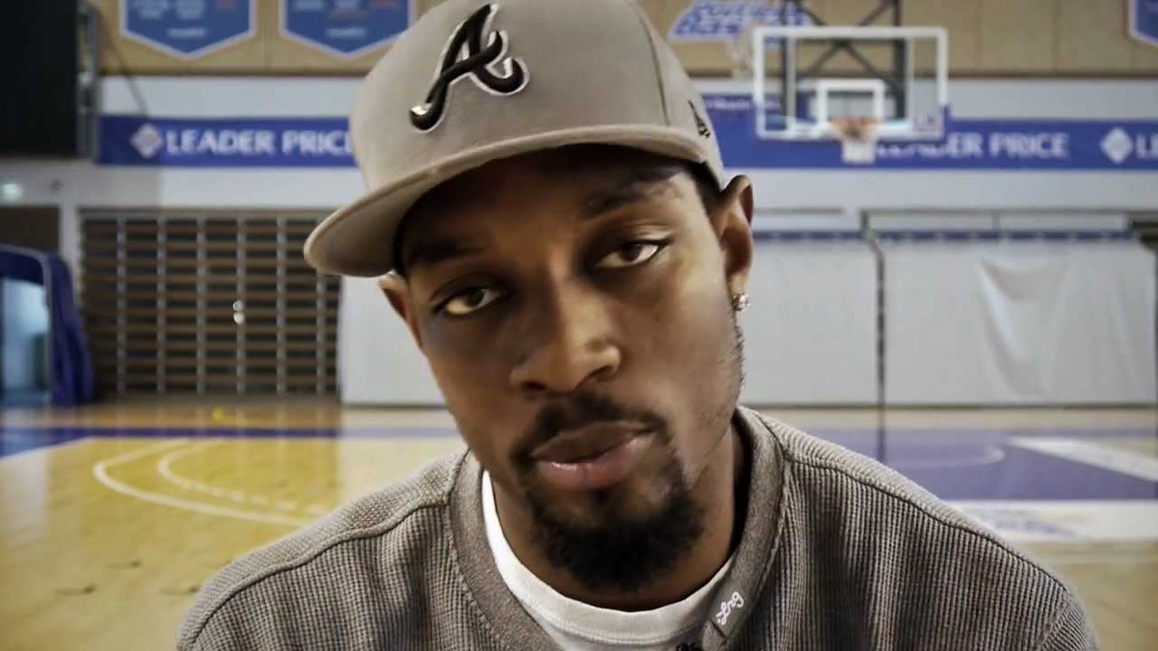 Rasheed Wright annonce son départ de Poitiers - YouTube