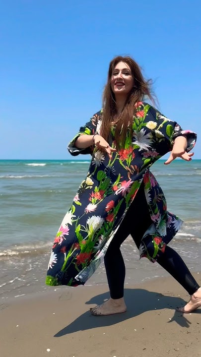 چشمو دلوم روشن این چه یاریه هوارهواروم شدی دارو نداروم رقص بندری Dance