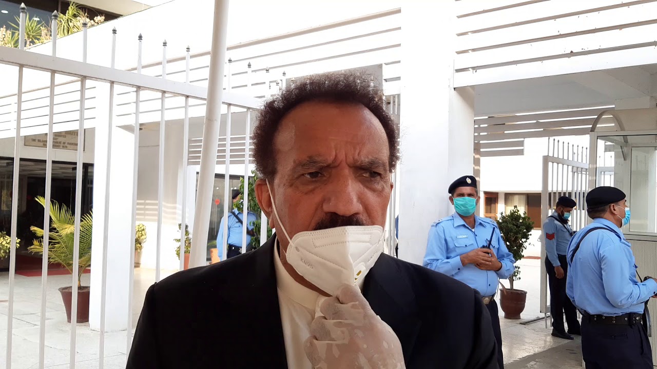Senator A. Rehman Malik addressing the media after the Senate Session ...