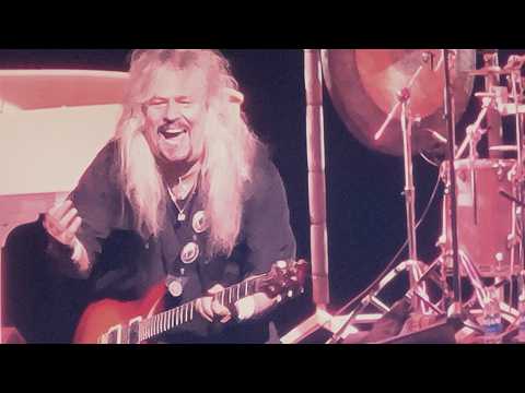 MOLLY HATCHET - Dixie Highway (Official Lyric Video)