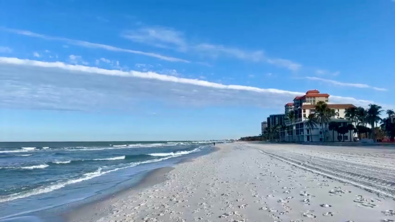 Interesting Cloud Formation Over North Naples, Florida (03/20/23) - YouTube