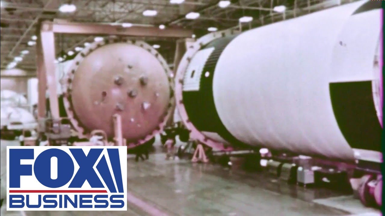 The most powerful machine made by man: Saturn V - YouTube