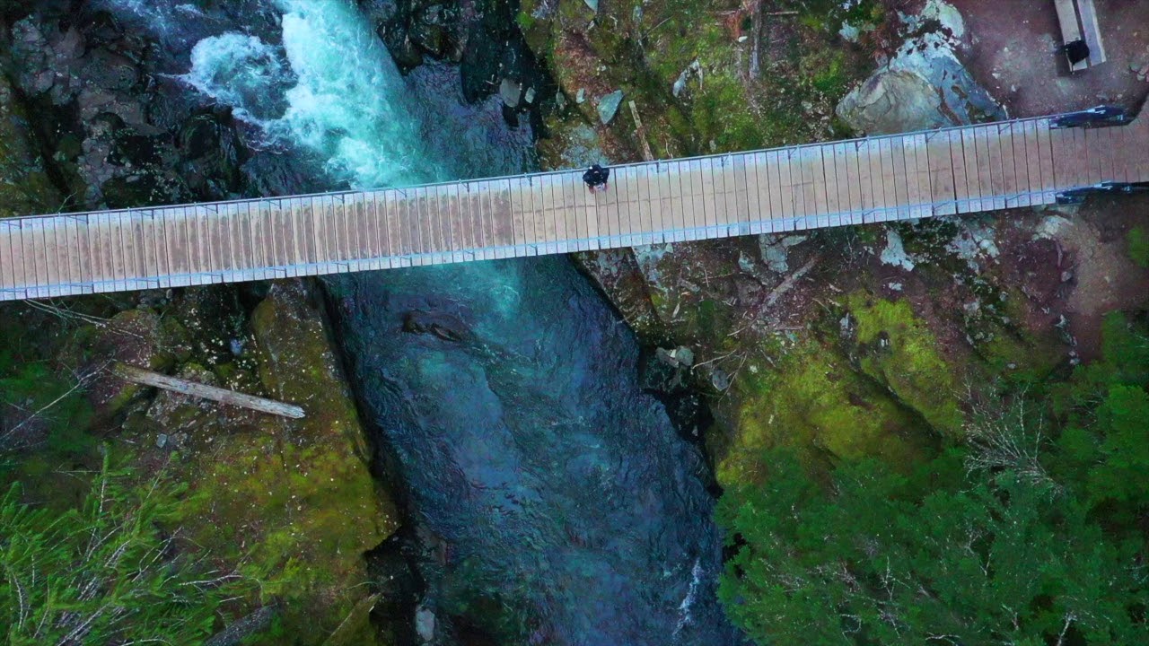 TRAIN WRECK AND SUSPENSION BRIDGE EPICNESS (ENHANCED FULL VERSION ...