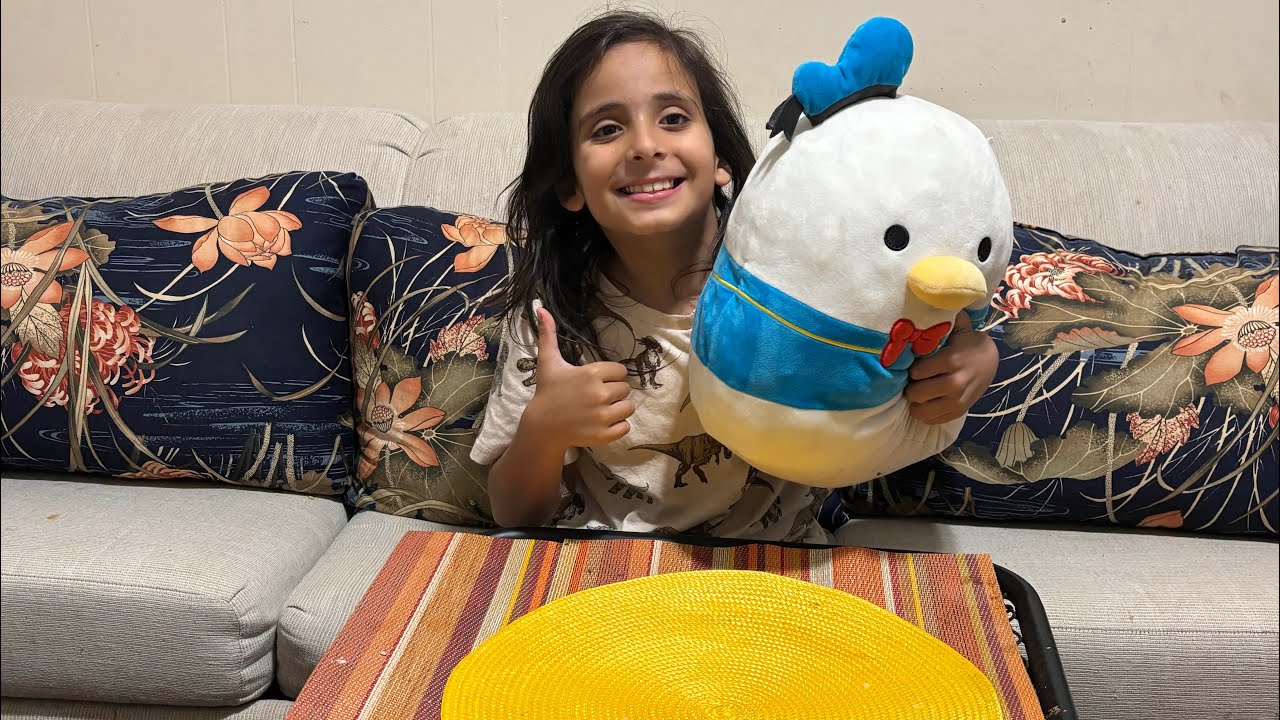 Duck Squish Mellow - YouTube