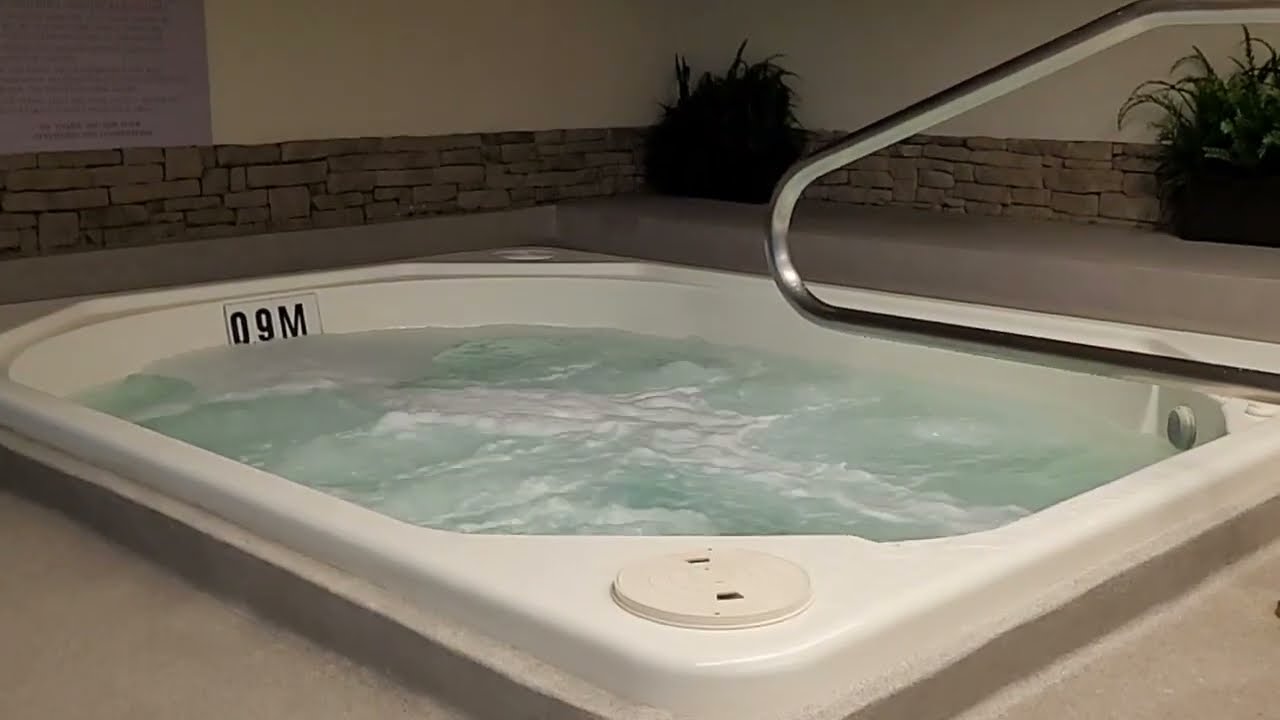 Casino Rama Pool and Spa.. Orillia Ontario - YouTube