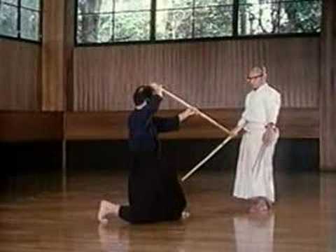 Shinto Muso-ryu Jodo - Okuden (#2) - YouTube