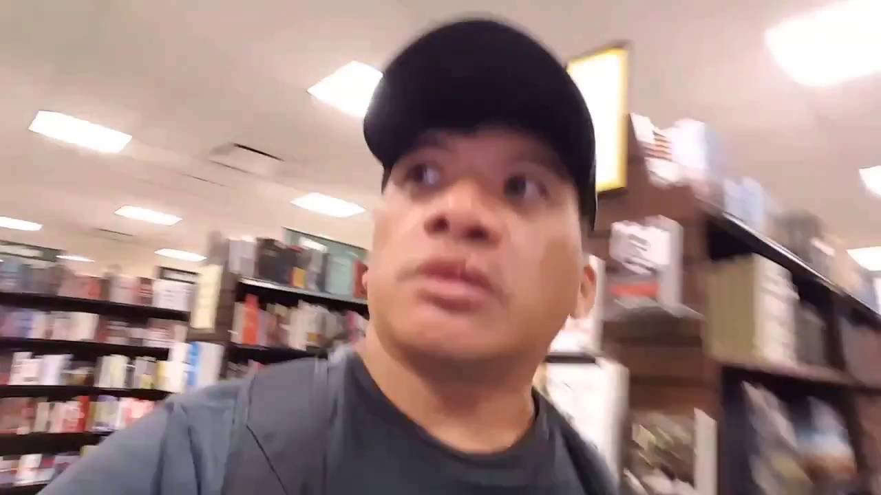 Two story Walgreens - YouTube