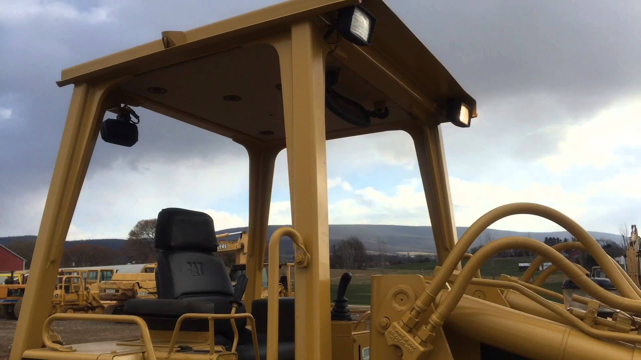 Caterpillar 933C Loader Inspection Video! - YouTube