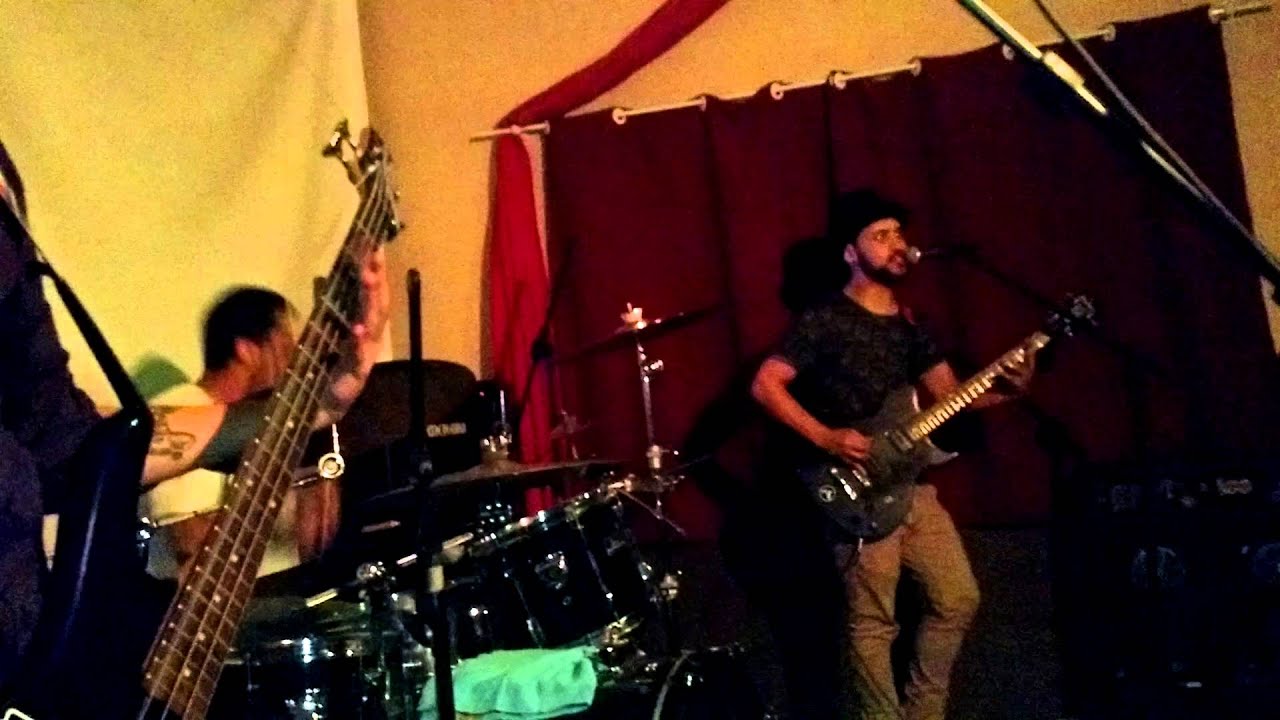MARVIM - 27 anos ( ao vivo FUZZ ATTACK 2) - YouTube