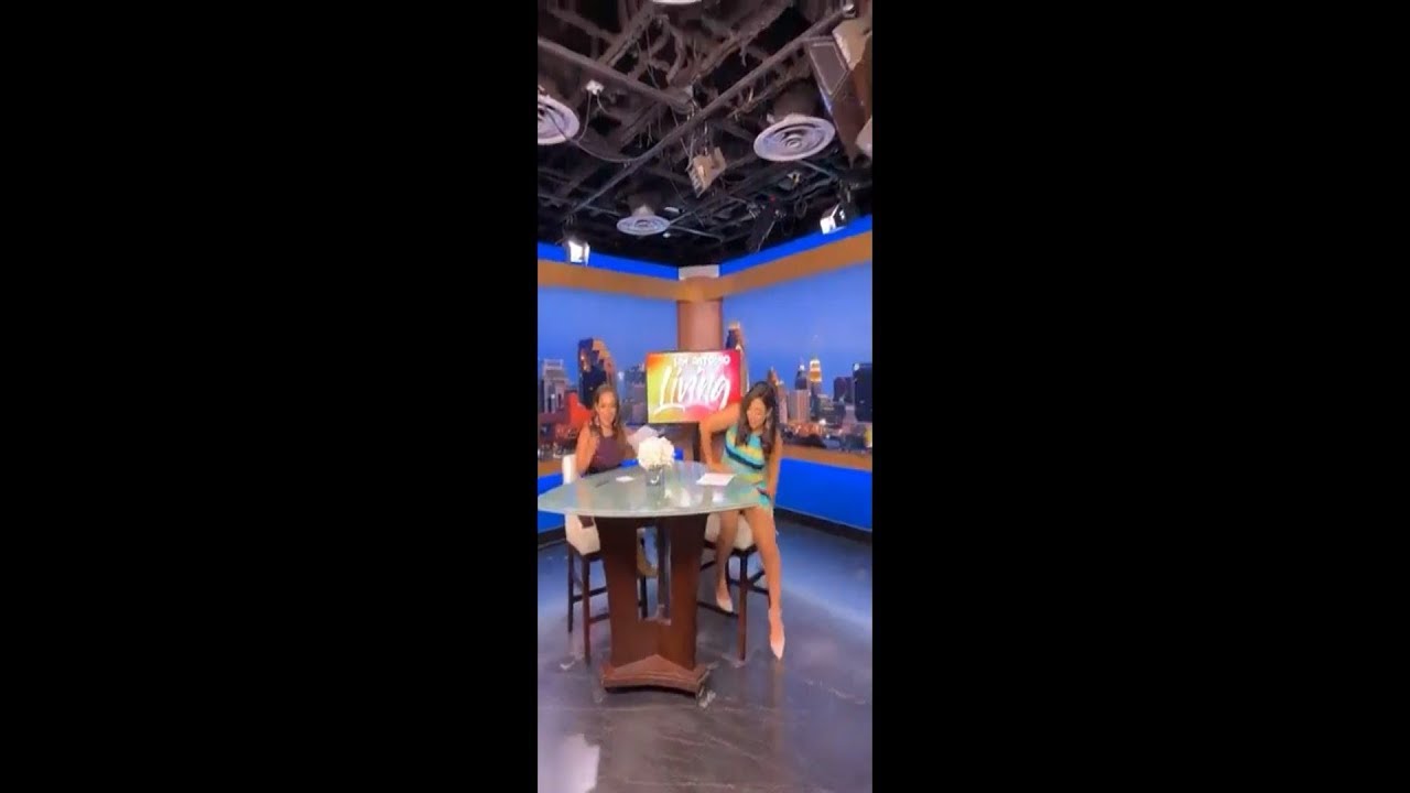Denise Cabello behind the scenes - YouTube