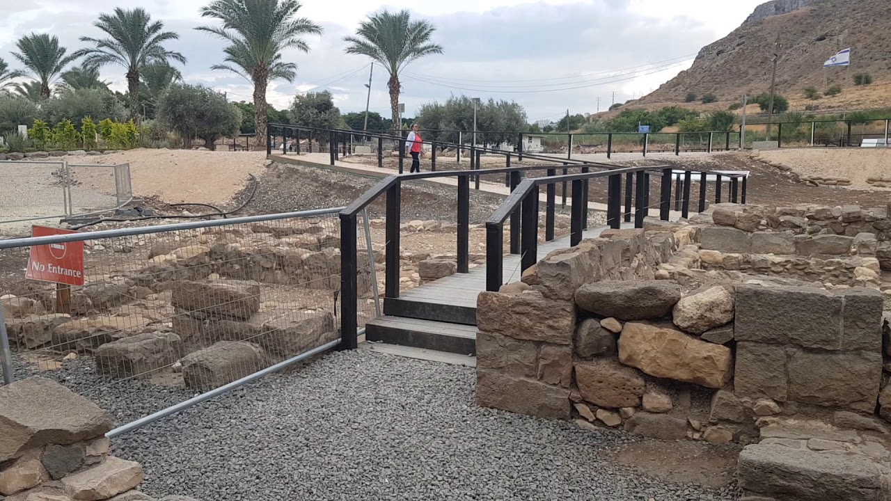 What is the big secret of the city where Mary Magdalene lived? Maria ...