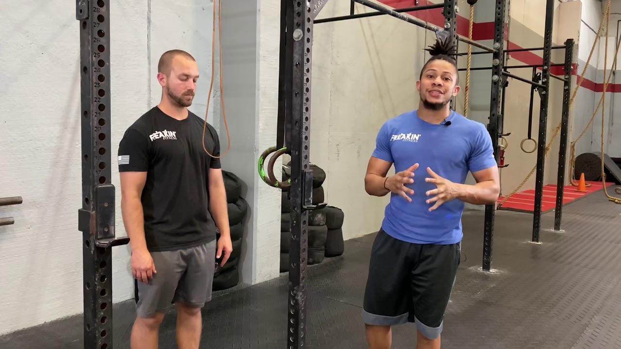 Freakin Fitness: Banded Tricep Pull Down - YouTube