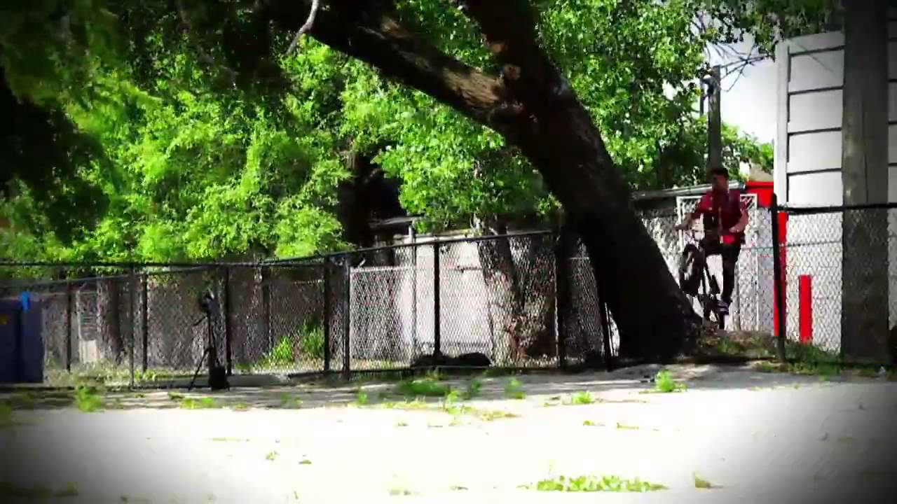 perfect stranger dj set @ eclipse 2012 - YouTube