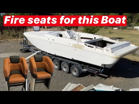 REBUILDING A CRASHED SPEEDBOAT PART 2 - YouTube