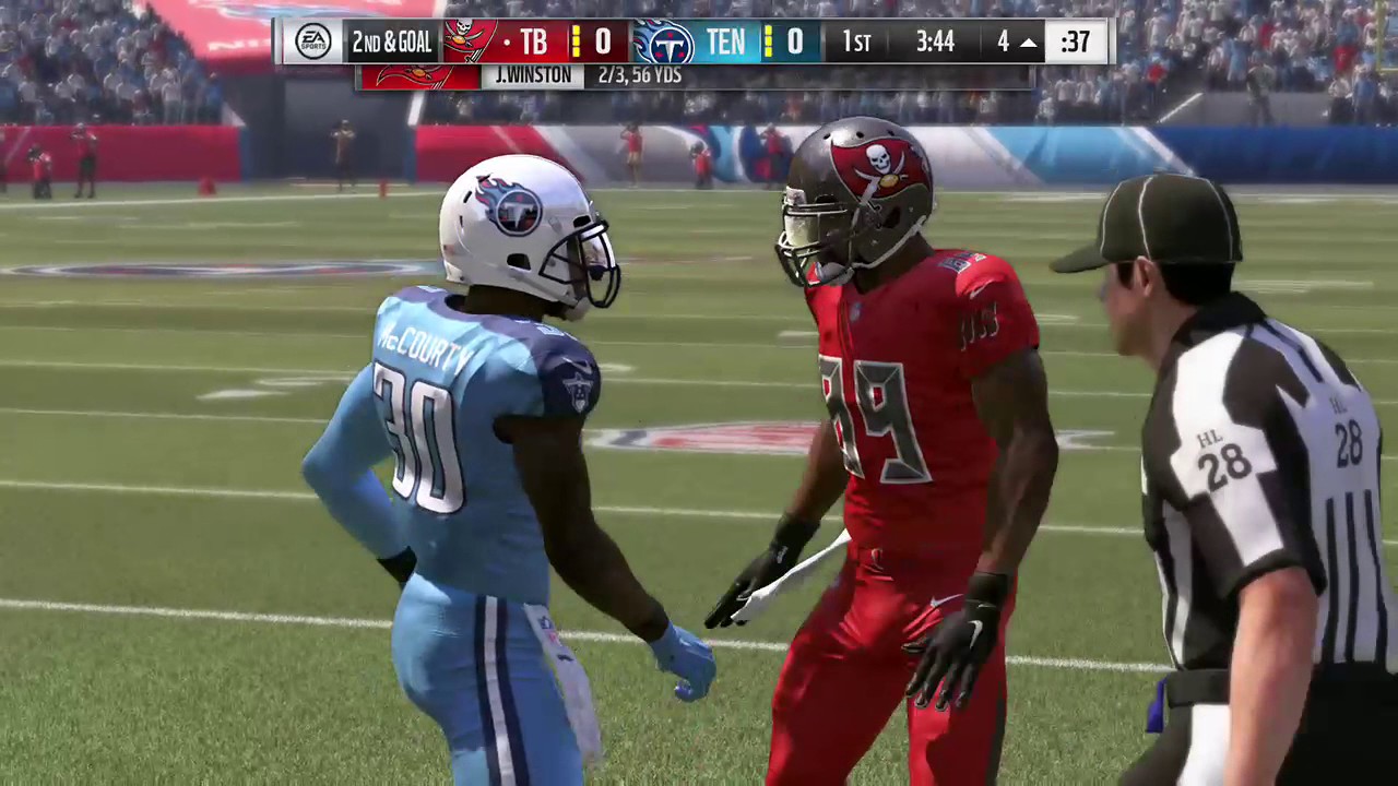 Madden 17-Ref doesn't break up fight - YouTube